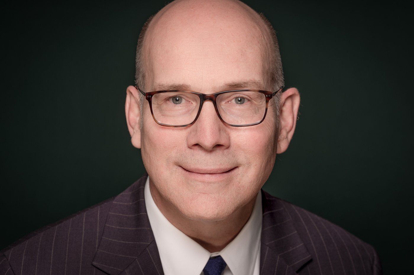 Prof. Alexander Kern wird Konsulent bei Pestalozzi - LAWSTYLE