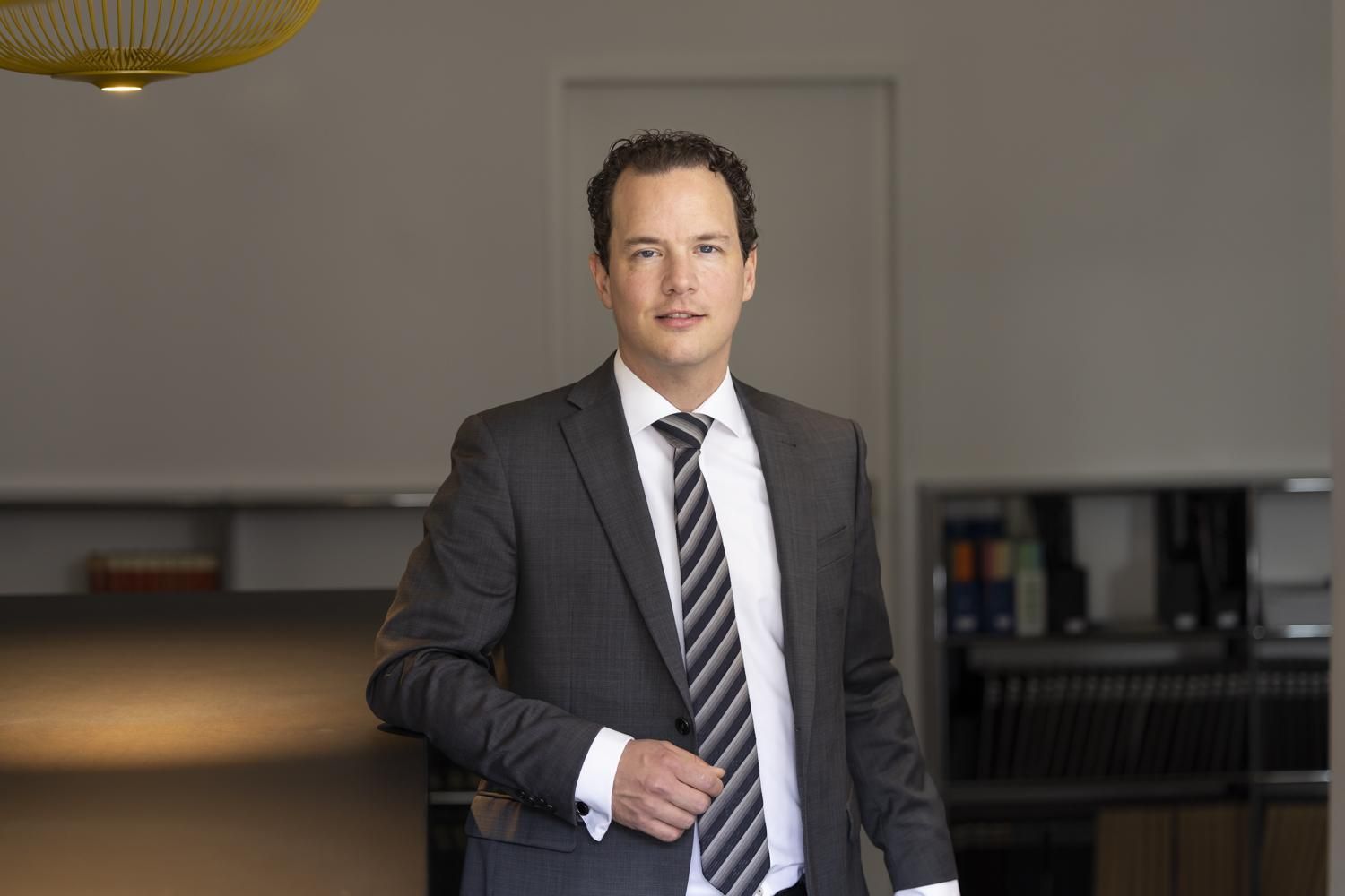 Roman Huber neu bei Kellerhals Carrard - LAWSTYLE