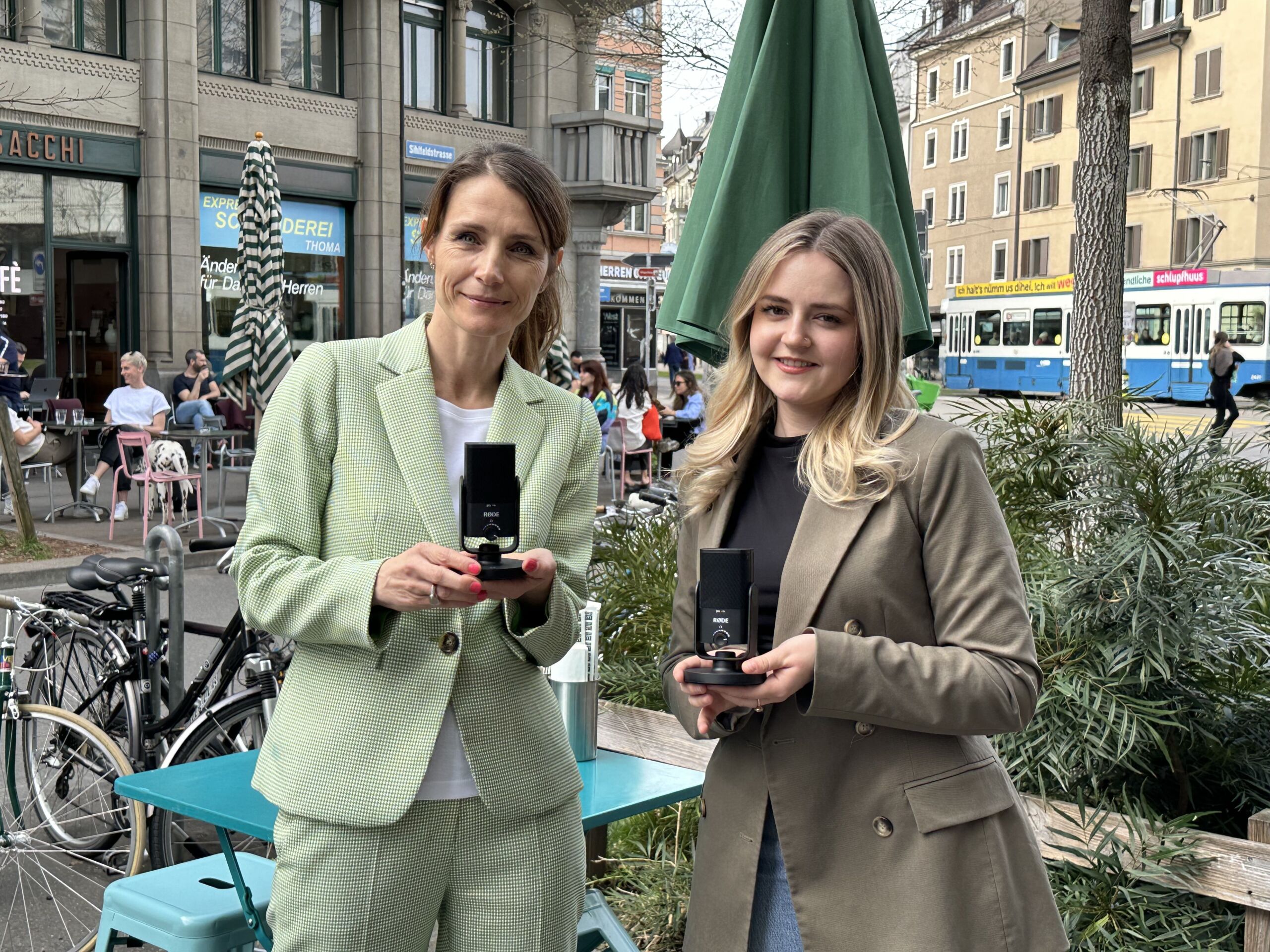 Podcast mit Barbara Müry, CEO und Co-Founder Herlock.ai - LAWSTYLE