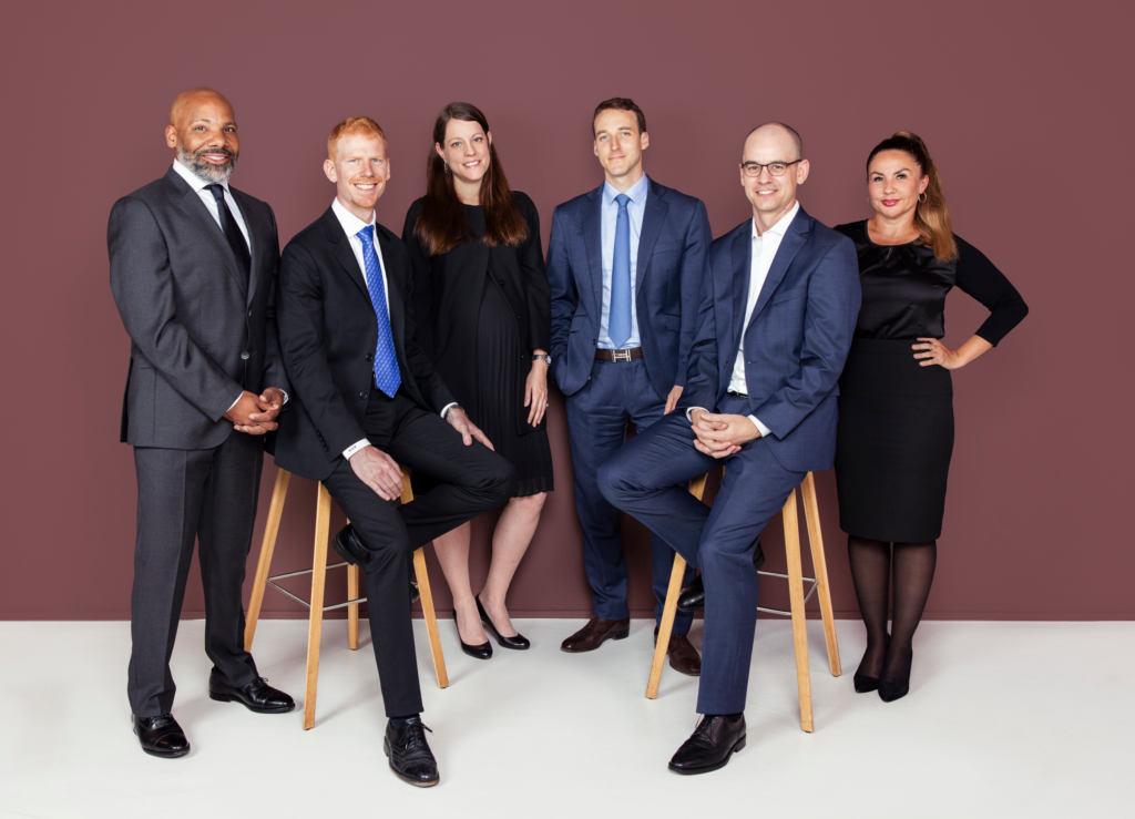 Téo Genecand, Christian Hagen und Hugh Reeves und Jamar E. Brown werden ...